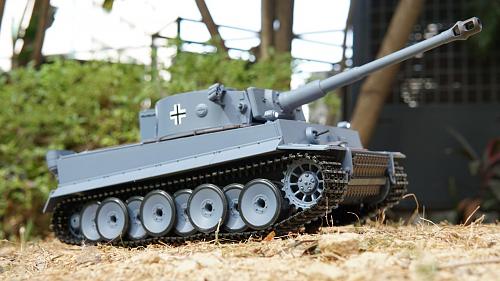 Review and Discussion: Heng Long 1/16 "Tiger I" WW2 Tank - Hobby Squawk ...